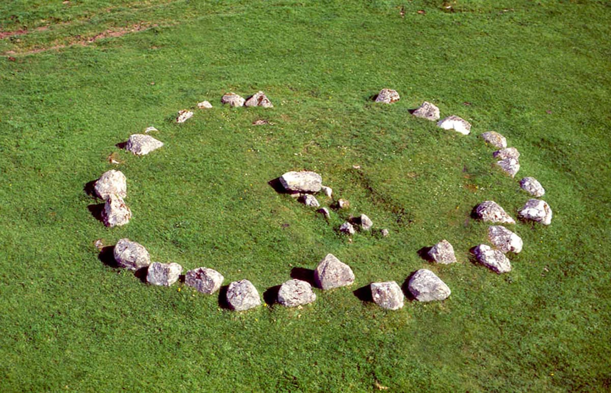 Carrowmore Megalithic Cemetery: Megalithic cemetery in Sligo | Tickets ...